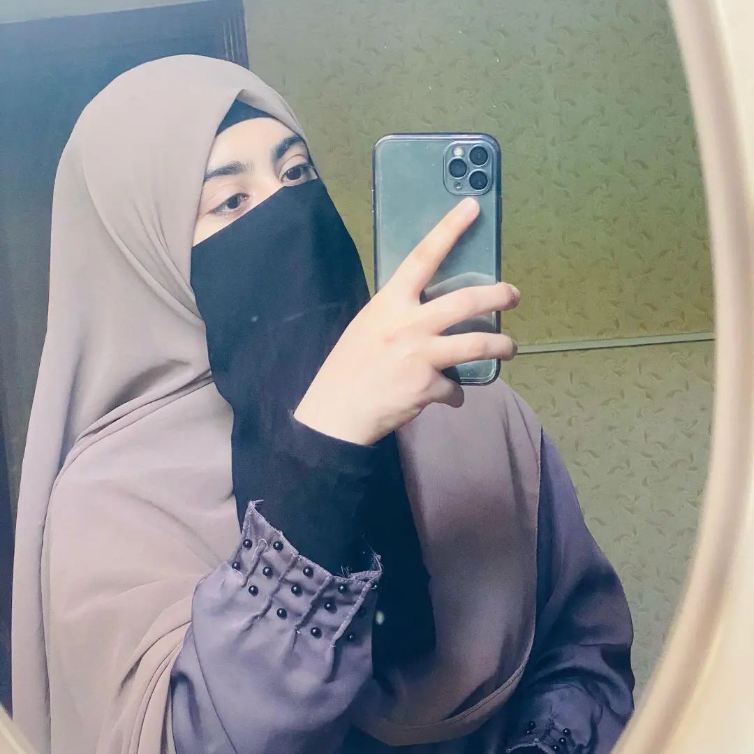 Muslim Girls DP For Instagram And Whatsapp | Hijab Girl DP | DP For ...